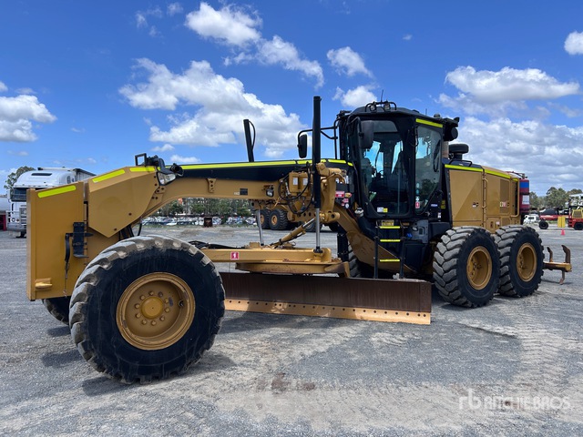 2015 Cat 140M3 Motor Grader | Ritchie Bros. Auctioneers