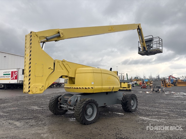2005 JLG 800AJ 4WD Diesel Telescopic Boom Lift | Ritchie Bros. Auctioneers