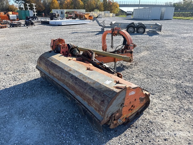 Falc Pellicano 2100 Disc Mower | Ritchie Bros. Auctioneers