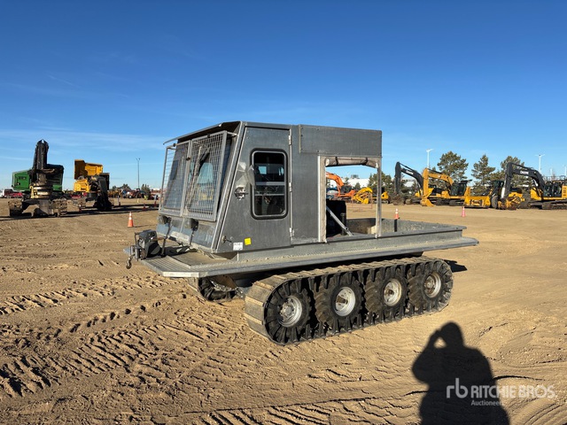 CDN Trailmaster Crawler Carrier | Ritchie Bros. Auctioneers
