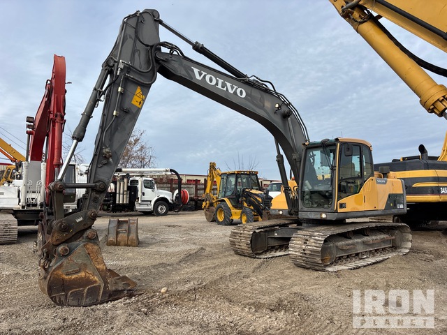 2013 Volvo EC160DL Tracked Excavator | Ritchie Bros. Auctioneers