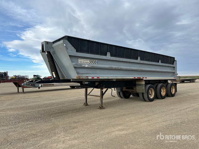 2011 Neustar 35 ft Tri/A End Dump Trailer | Ritchie Bros. Auctioneers