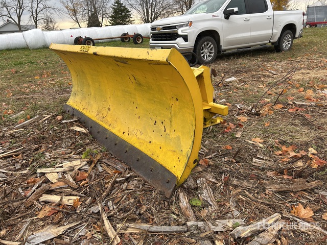 Craig 96 in 2 Way Snow Plow - Fits Wheel Loader | Ritchie Bros. Auctioneers