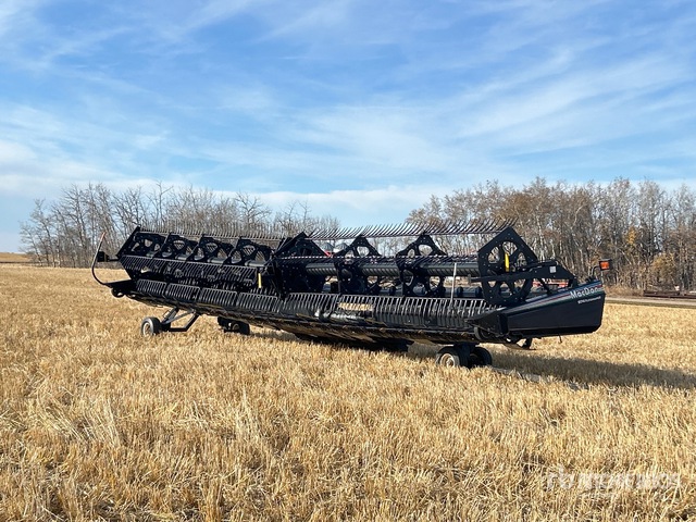 2006 MacDon 974 36 ft Flex Draper Combine Header | Ritchie Bros ...
