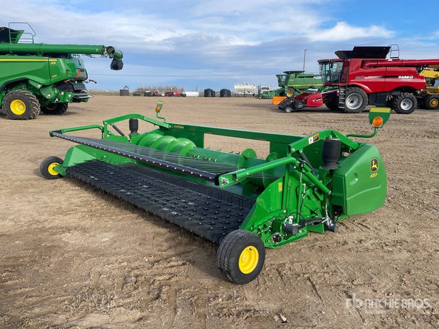 2018 John Deere 615P 15 ft Combine Pickup Header | Ritchie Bros ...