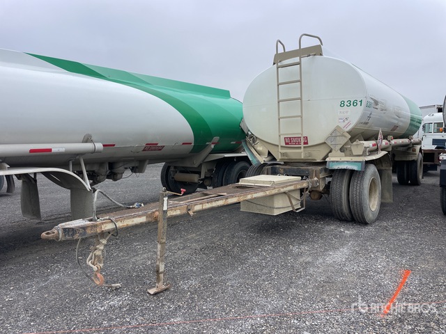2003 Beall T/A Pup Tanker Trailer | Ritchie Bros. Auctioneers