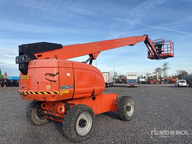 2015 JLG 660SJ 4WD Diesel Telescopic Boom Lift | Ritchie Bros. Auctioneers