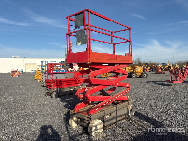2016 Skyjack SJIII-3220 Electric Scissor Lift | Ritchie Bros. Auctioneers