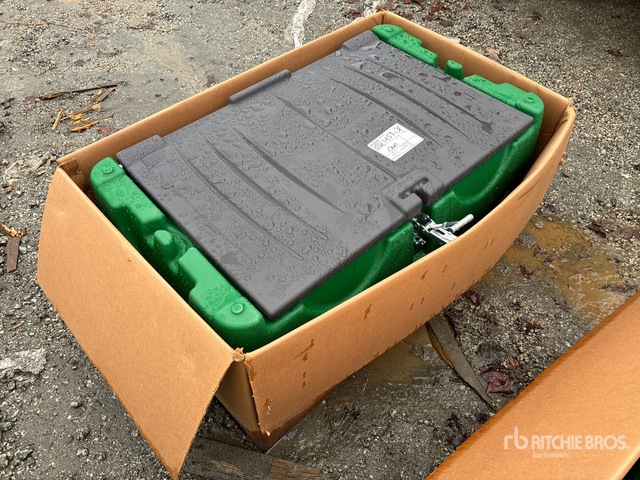2025 AM Tank AM-TANK40 SOMC 40 gal Poly Tank (Unused) | Ritchie Bros ...