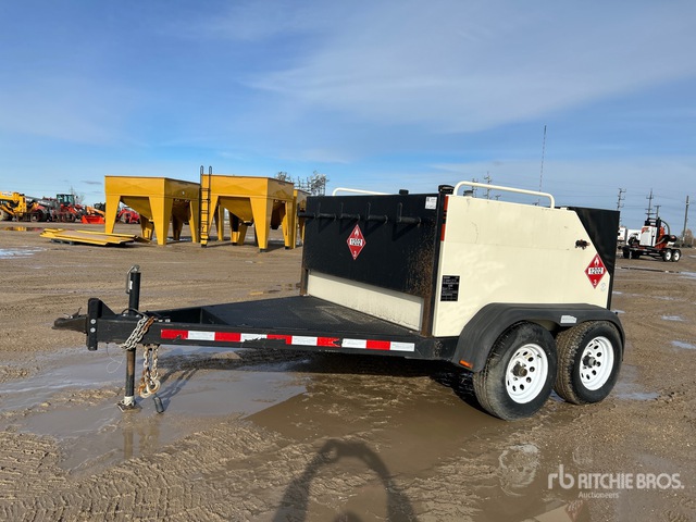 2015 Meridian T/A Fuel Trailer | Ritchie Bros. Auctioneers