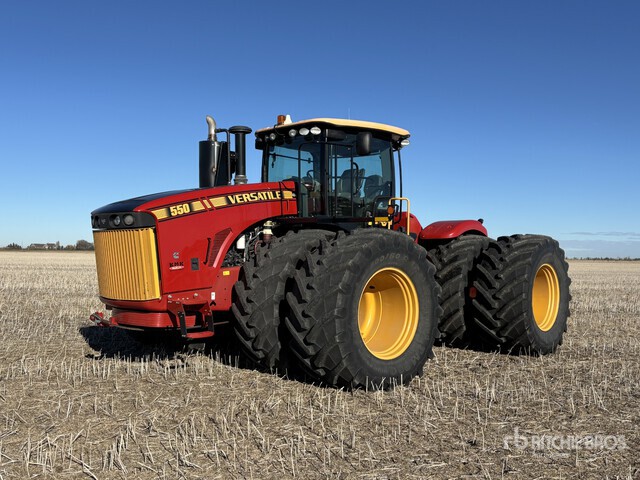 Versatile 550 Articulated Tractor | Ritchie Bros. Auctioneers