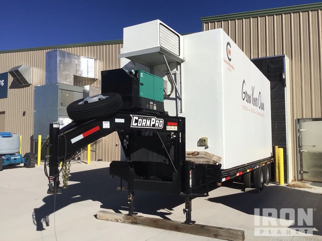 2020 Cornelius Manufacturing 33 10R 21 ft x 102 in T/A Gooseneck ...
