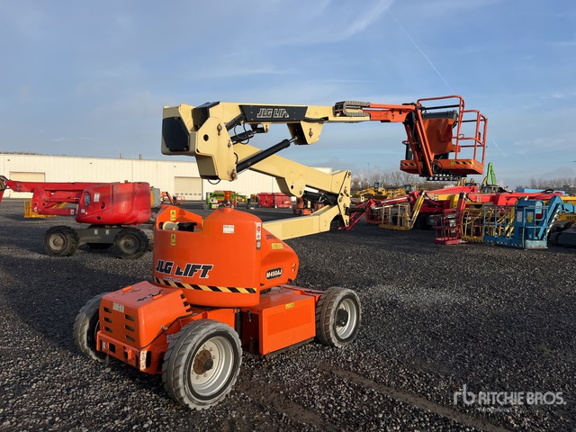 JLG M450AJ 2WD Hybrid Articulating Boom Lift | Ritchie Bros. Auctioneers