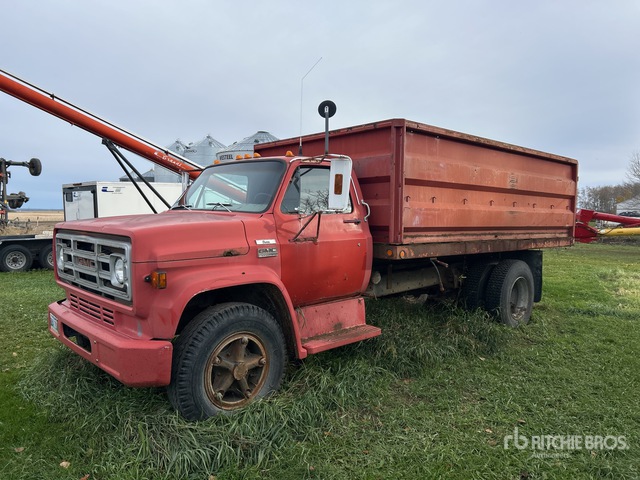 1979 GMC 6000 Sierra 4x2 Grain Truck | Ritchie Bros. Auctioneers