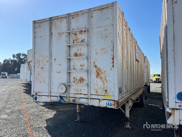 1979 Wesco S/A Lead Hopper Bottom Grain Trailer | Ritchie Bros. Auctioneers
