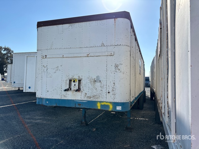 1968 Utility S/A Lead Hopper Bottom Grain Trailer | Ritchie Bros ...