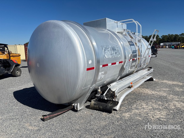 Stephens 4620 Gal Truck Tank Body | Ritchie Bros. Auctioneers