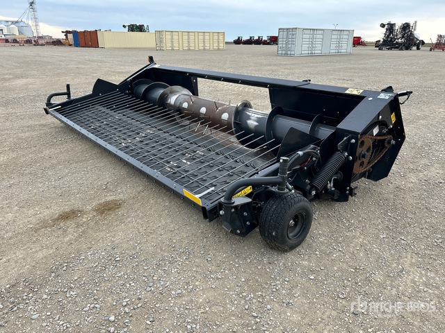 2018 MacDon PW8 15 ft Combine Pickup Header | Ritchie Bros. Auctioneers