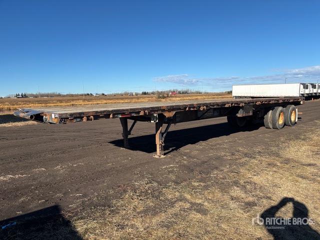 1988 Univision 45 ft T/A Flatbed Oilfield Trailer | Ritchie Bros ...