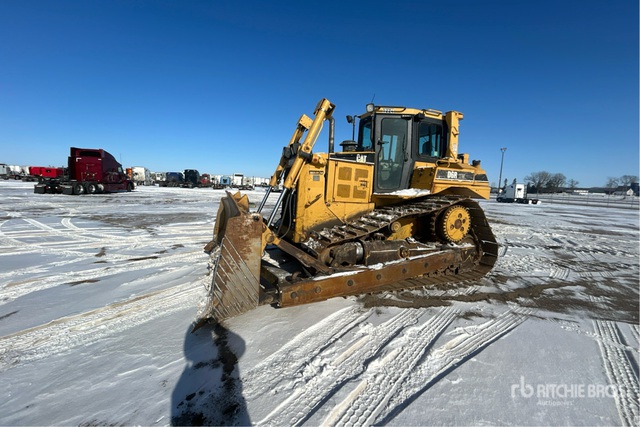 2003 Cat D6R XW Series II Tractor de cadenas | Ritchie Bros. Auctioneers