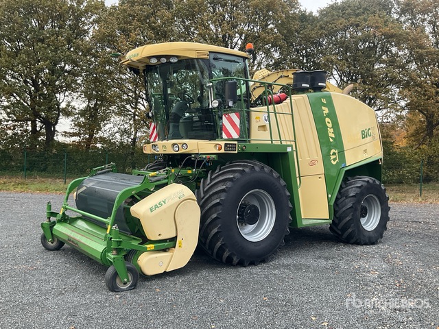 2011 Krone BIG X 700 4WD Forage Harvester | Ritchie Bros. Auctioneers