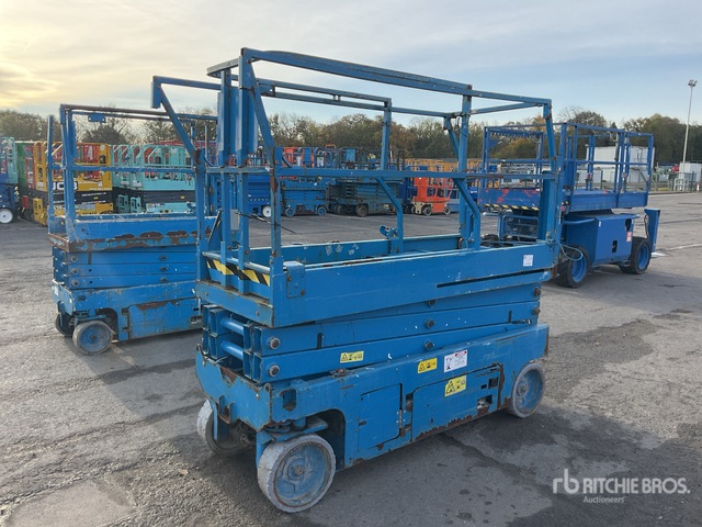 Genie GS2032 Electric Scissor Lift (Inoperable) | Ritchie Bros. Auctioneers