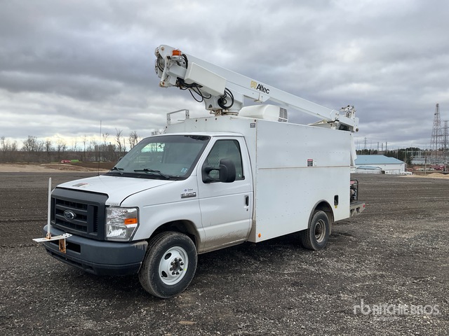 Altec on 2018 Ford E-350 4x2 Van Mounted Aerial Lift | Ritchie Bros ...