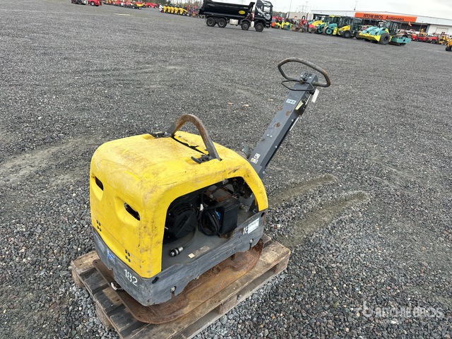 2018 Atlas Copco LG400 Vibratory Plate Compactor | Ritchie Bros ...