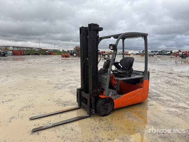 2012 Toyota 8FBET16 Forklift (Inoperable) | Ritchie Bros. Auctioneers