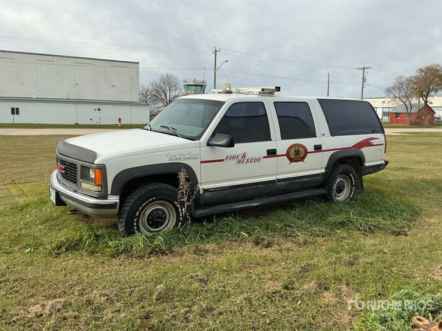 1997 Chevrolet Suburban 4WD SUV (Inoperable) | Ritchie Bros. Auctioneers