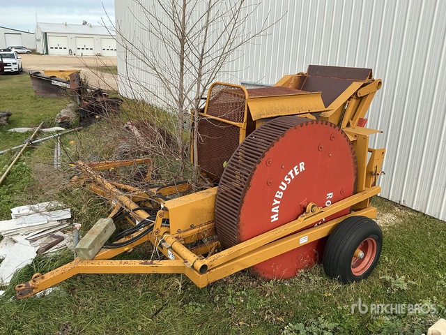 Haybuster H-106 120 in Windrower Recogedor de roca | Ritchie Bros ...