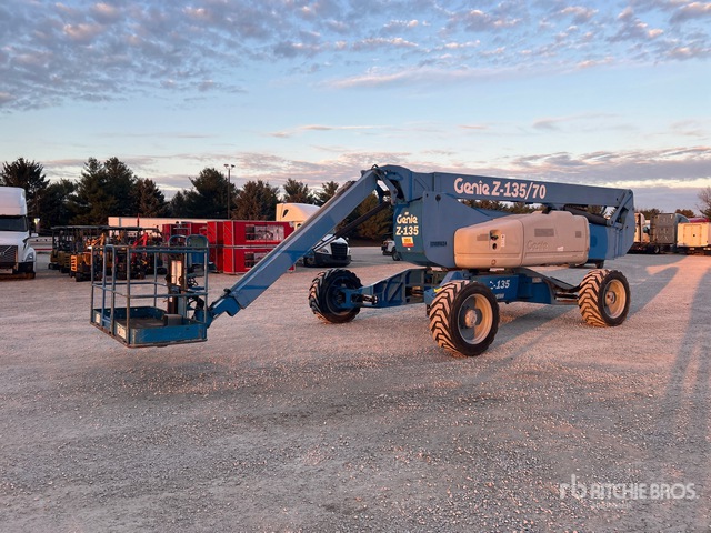 2012 Genie Z135 4WD Diesel Articulating Boom Lift | Ritchie Bros ...