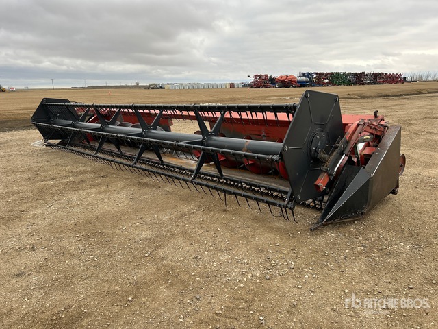 Case 25 ft Flex Combine Header | Ritchie Bros. Auctioneers