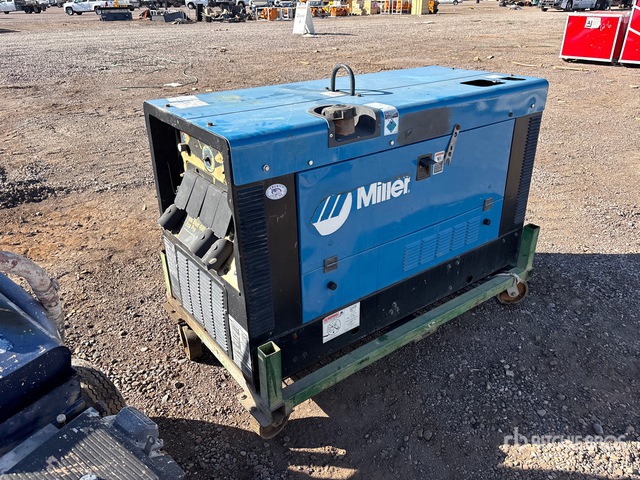 Miller Big Blue 400 Eco Pro Multi-Process を見 Welder - Fueled | Ritchie ...