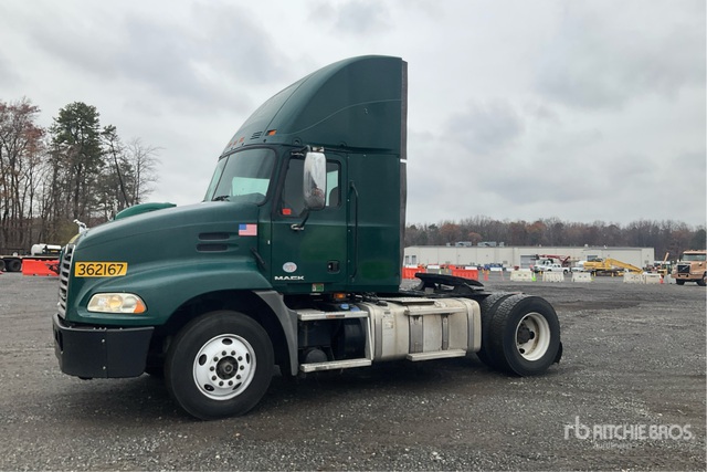 2017 Mack CXU612 4x2 S/A Day Cab Truck Tractor | Ritchie Bros. Auctioneers