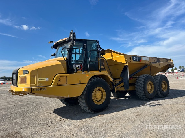 2021 Cat 725 Articulated Dump Truck | Ritchie Bros. Auctioneers