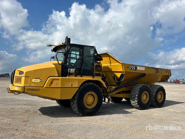 2021 Cat 725 Articulated Dump Truck | Ritchie Bros. Auctioneers