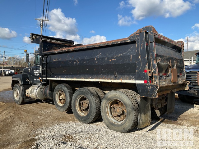 1997 Mack RD688S 8x4 Tri/A Dump Truck in Erie, Pennsylvania, United ...