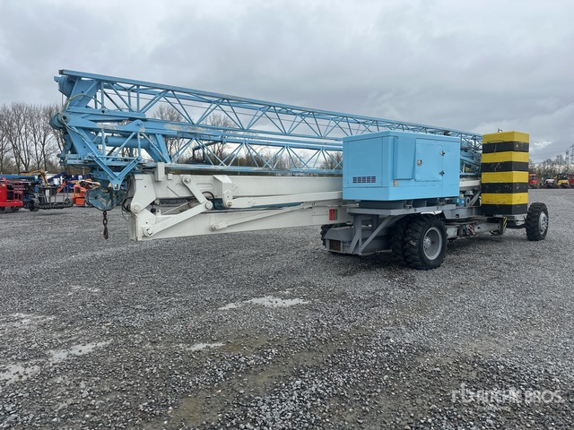 2004 Vicario 168.22 T/A Self-Erecting Mobile Tower Crane | Ritchie Bros ...