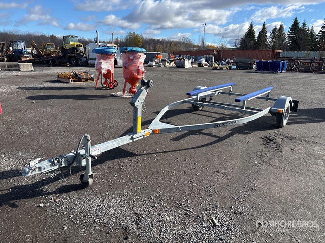 2000 Remeq 18 ft S/A Boat Trailer | Ritchie Bros. Auctioneers