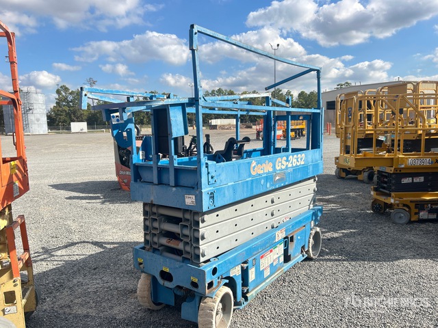 2002 Genie GS-2632 Electric Scissor Lift | Ritchie Bros. Auctioneers