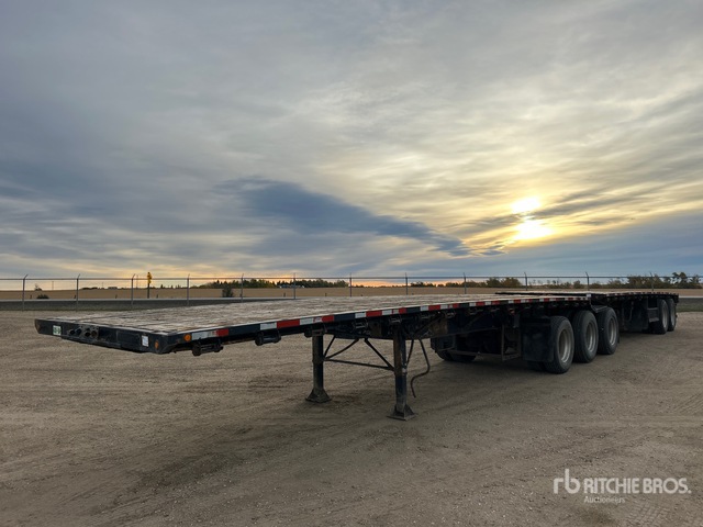 2004 Lode King 32 ft Super B-Train Lead Flatbed Trailer | Ritchie Bros ...