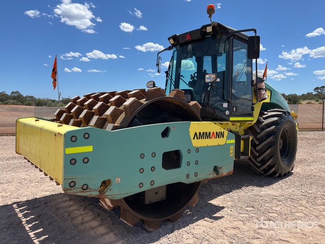 2019 Ammann ARS 200 HXPD Padfoot Drum Compactor | Ritchie Bros. Auctioneers