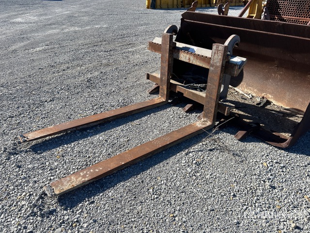 Volvo 83770 72 in Wheel Loader Forks | Ritchie Bros. Auctioneers