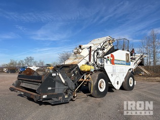 2001 Roadtec SB2500B Wheel Asphalt Transfer Machine in Wapwallopen ...