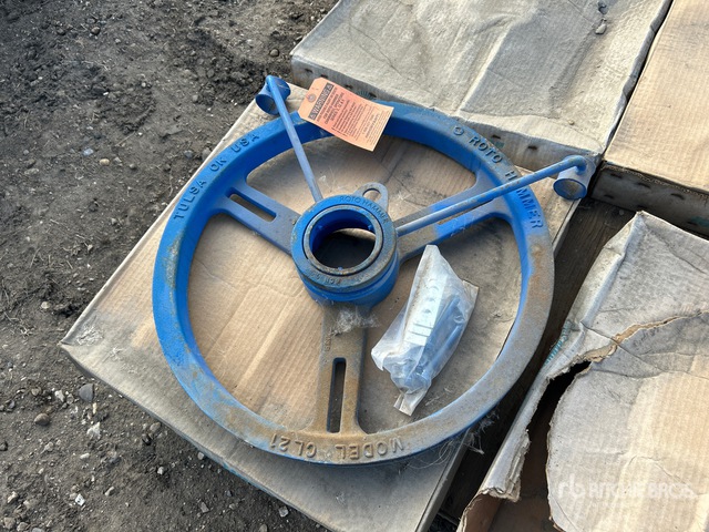 Quantity of (4) Roto Hammer CL21 Clamp on Chain Wheel | Ritchie Bros ...