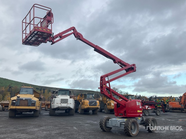 2013 Genie Z45/25J 4WD Diesel Articulating Boom Lift | Ritchie Bros ...
