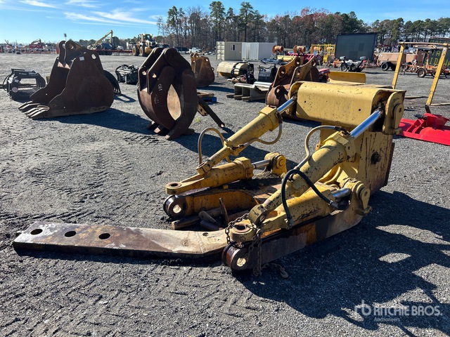 84 in Ripper Shank - Fits Cat D8 | Ritchie Bros. Auctioneers