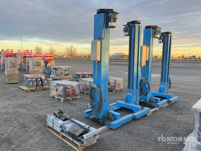 2012 RAV Rav232 N 4 Post 5500 kg Vehicle Lift | Ritchie Bros. Auctioneers