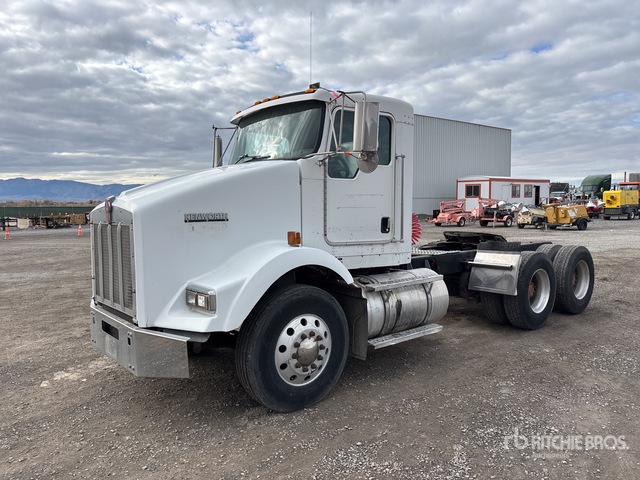 2005 Kenworth T800 6x4 T/A Day Cab Truck Tractor | Ritchie Bros ...